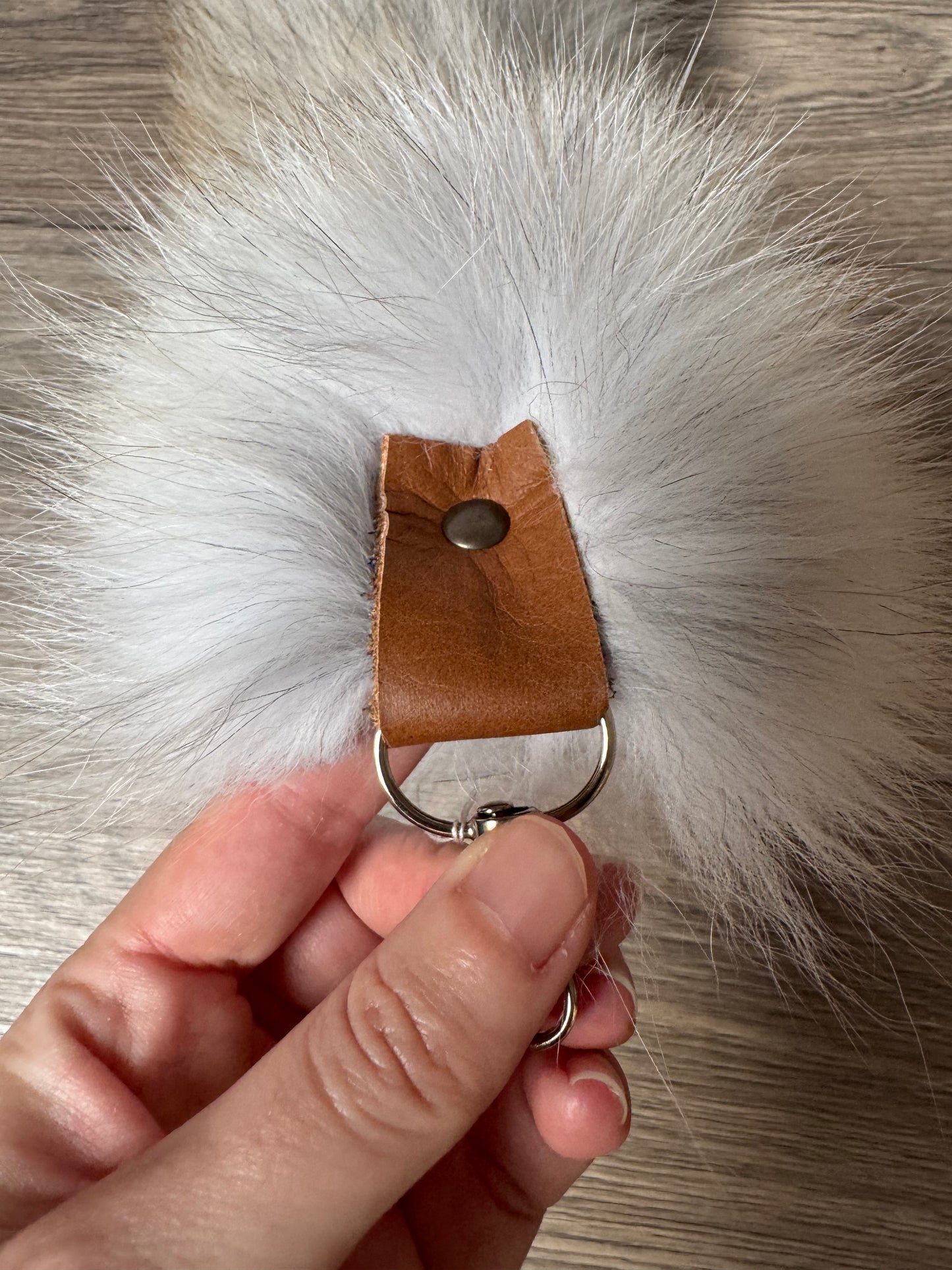 Arctic Golden Island fox tail keychain (150) – Orange Lion Creations